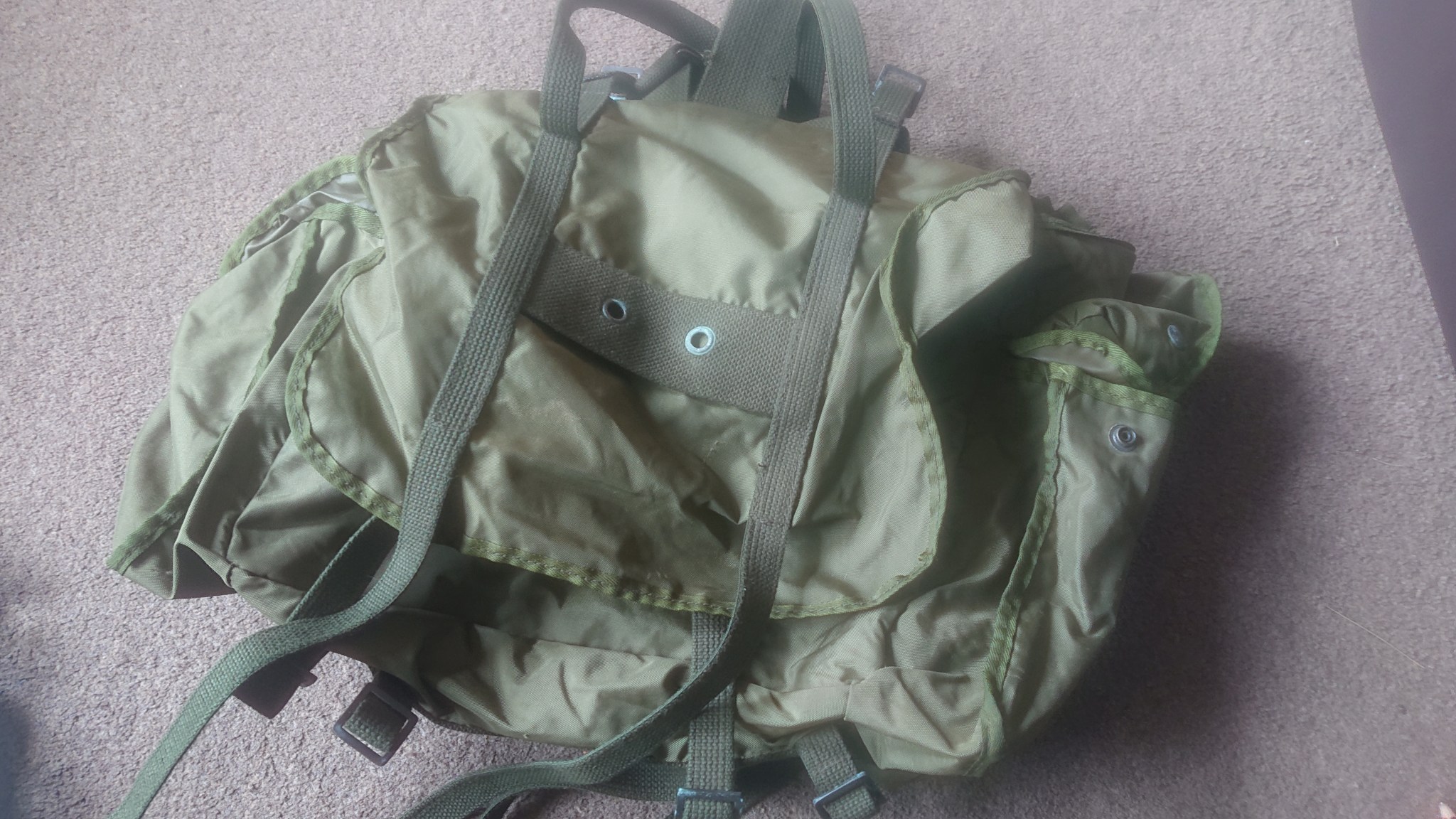The Belgian Army Backpack – Stipsniper.com